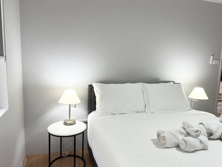 1 Br Unit Near Warilla Beach - Wollongong