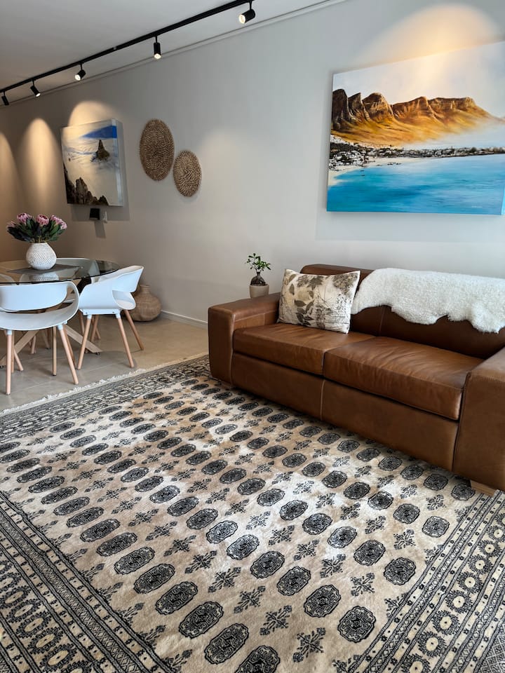 206 @ The Braemar - Cape Town