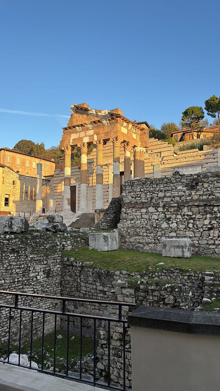 Appartamento Su Due Piani - Brescia