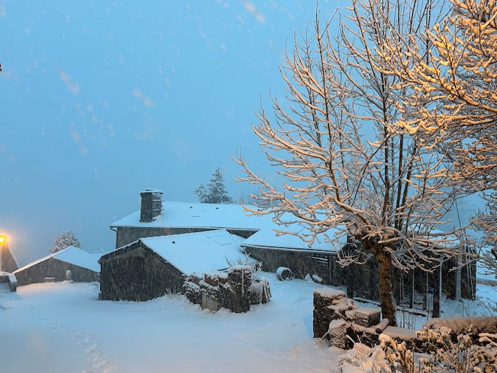 Chambre Et Douche Indépendante. - Meyrueis