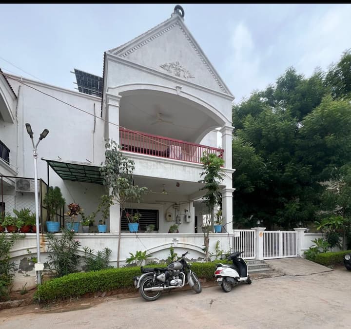 Welcomes You To Enjoy Comfort - Ahmedabad