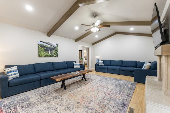 Parkside Retreat - Ada, OK