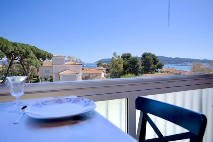 Charmant Cocon, Vue Mer Et Clim - Var