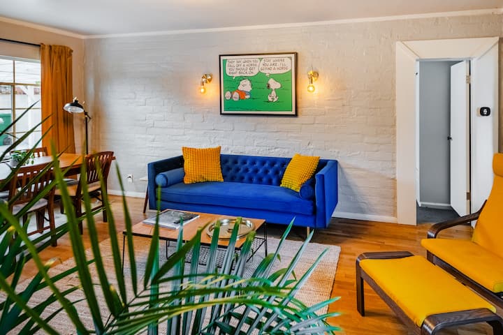 Cozy Cottage In Mar Vista -  2 Bedroom - Culver City, CA