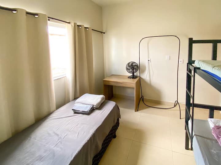 Quarto Aconchegante E Exclusivo Para Você - Anápolis