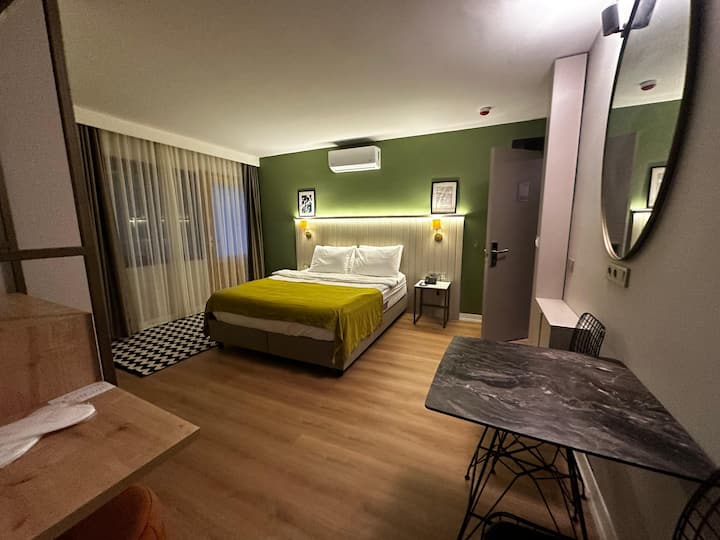 Balcony Balcony Balcony Balcony And Stage Are Yours - Ankara