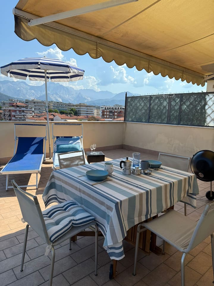 Attico Sunset Marina Di Carrara Vista Mare - Carrara