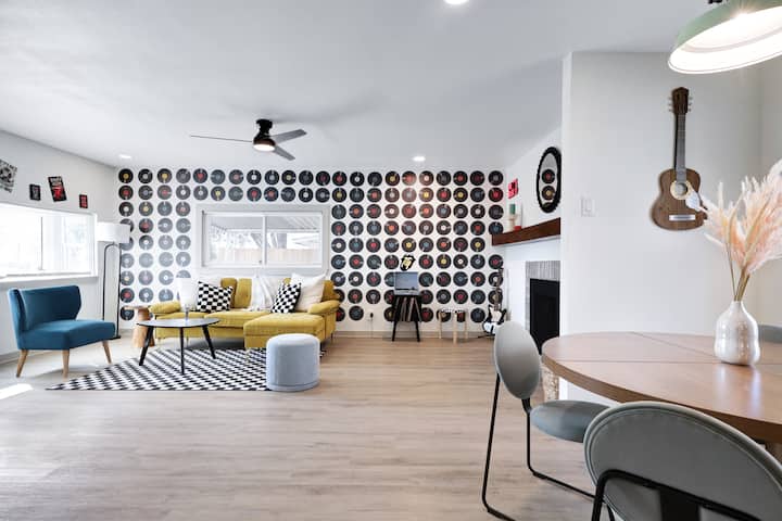 Bmt Lackland The Vinyl Studio - San Antonio, TX