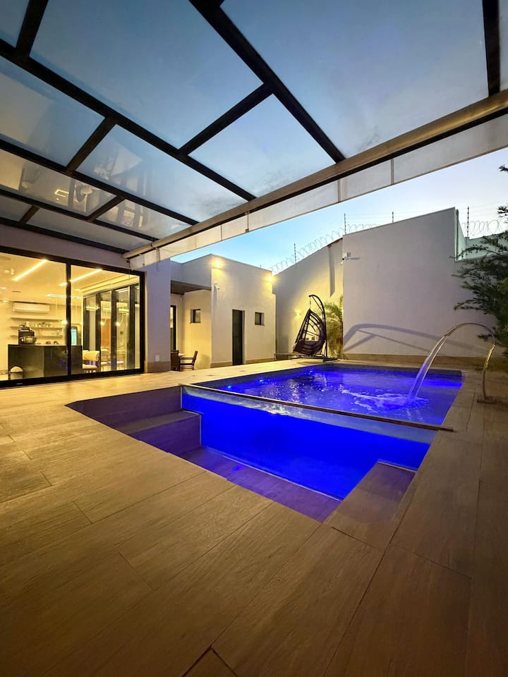 Casa Completa Alto Padrão - Espaço Inteiro. - Cuiabá