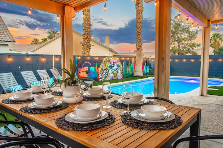5bd Powerhouse: Pool/spa, Game Room & More! - Las Vegas, NV