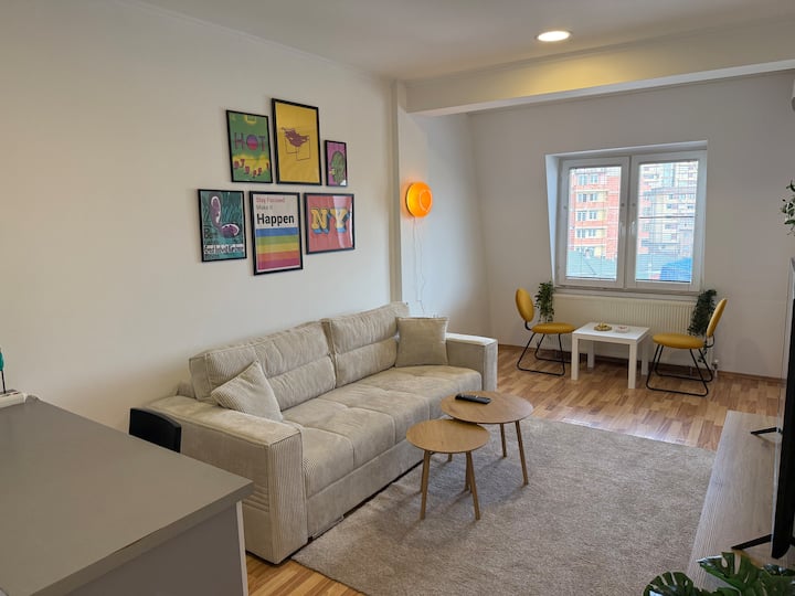 Top-floor | Central Apartment - Kosovo