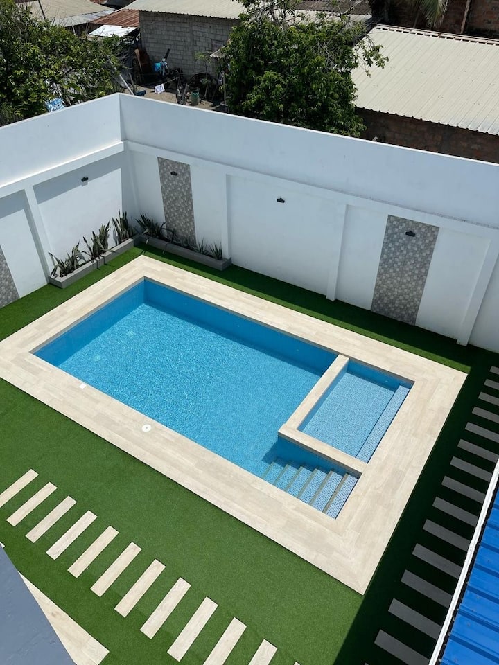 Casa Playera En Los Arenales - Crucita