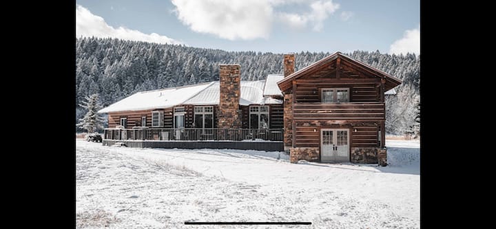 Cabin On 12 River Front Acres. - Swan Valley, ID