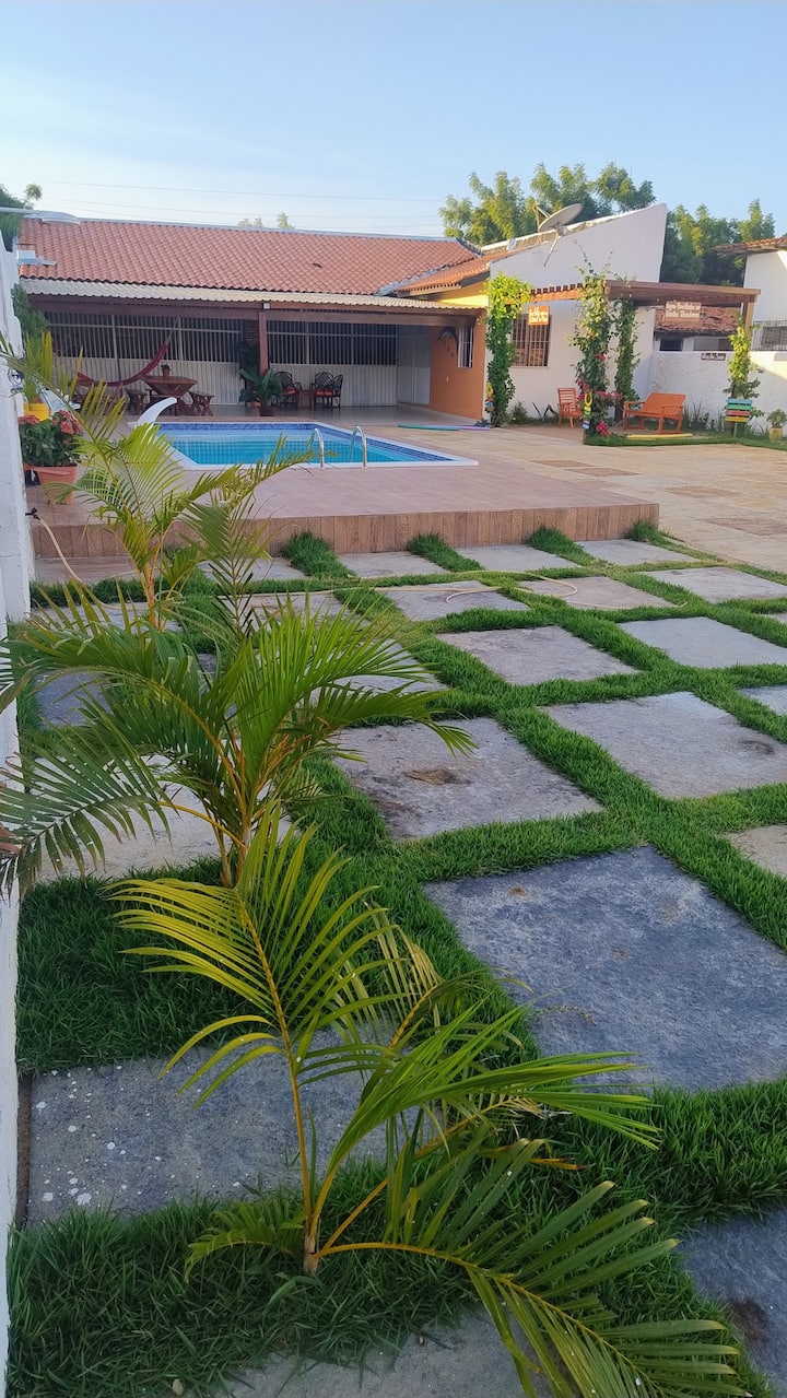 Linda Hospedagem Com Piscina, áRea Grande Px Praia - Luís Correia