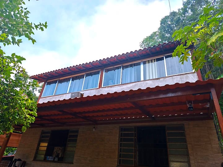 Casa Aconchegante Em áRea Verde Niterói - Niterói