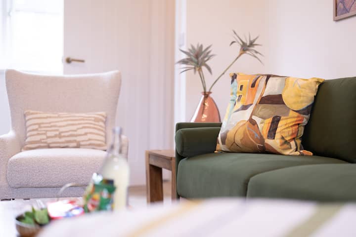 Durham | Extended Stays | Parking | Fast Wi-fi - Durham