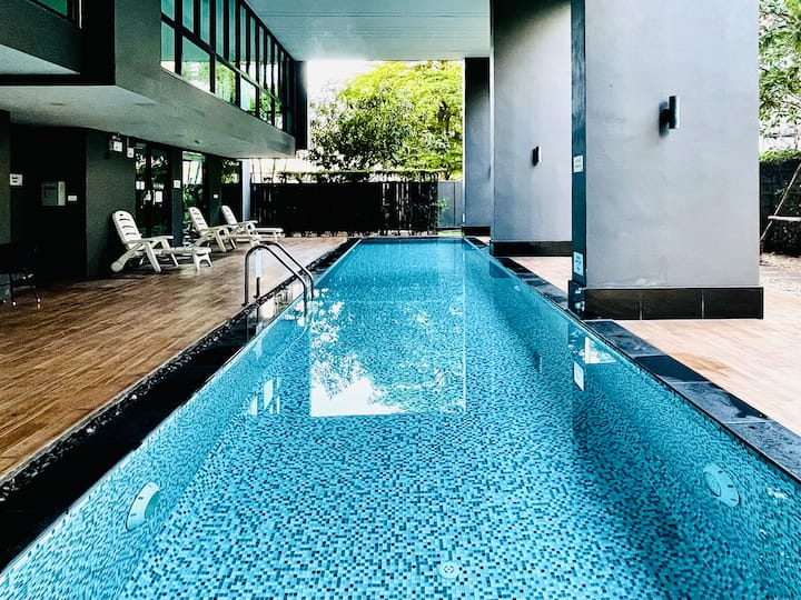 Luxury Condo In The Best Nimmanheamin Maya - Chiang Mai, Thailand