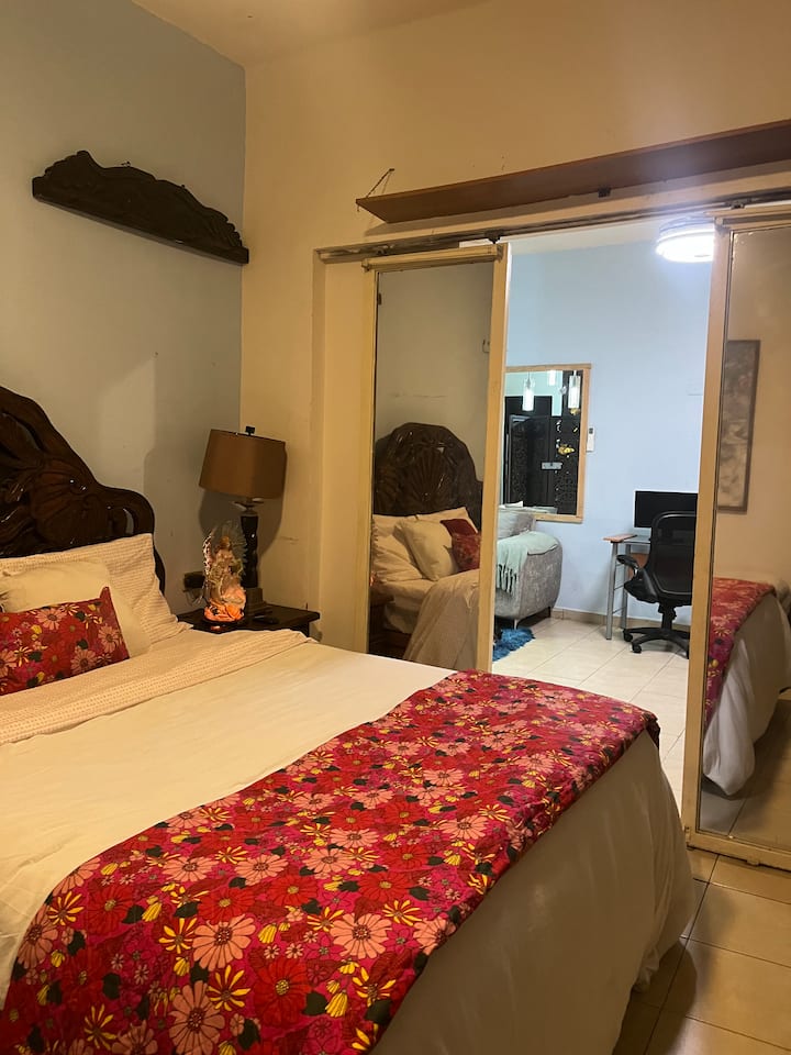 Lindo Departamento 400 Metros Parque Fundidora. - Monterrey