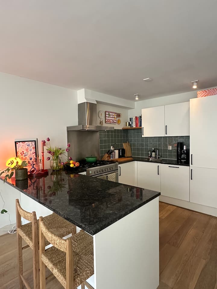 Kleurrijk Appartement - Amsterdam