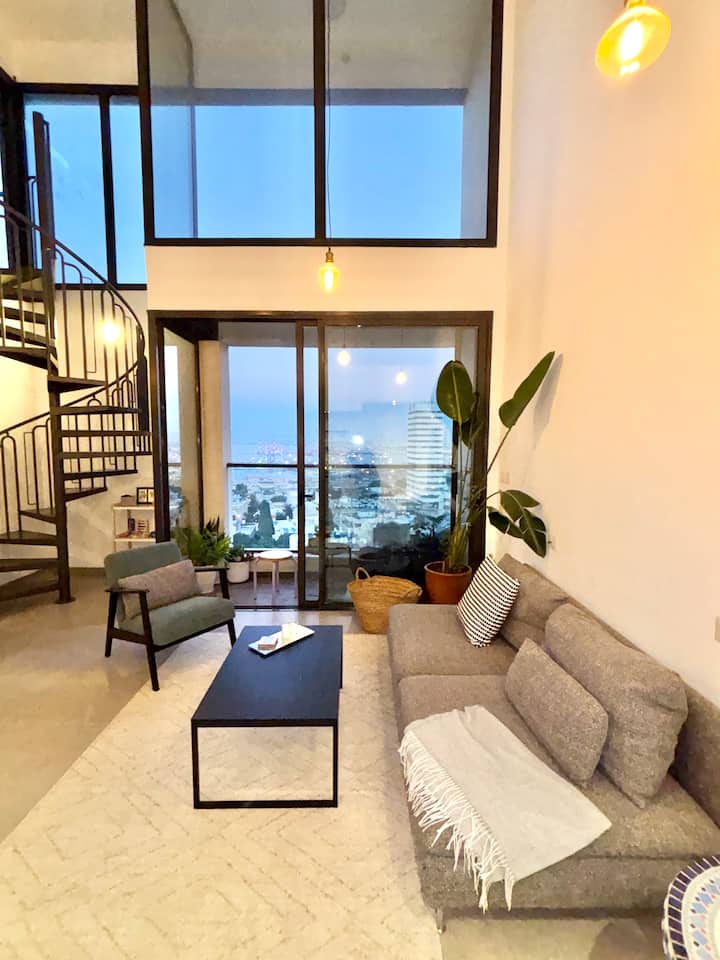 Modern 2br Penthouse | Elevator, Rooftop & Views - Israel