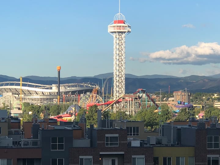 Modern Riverfront Park Loft With Mountain Views - City Park West - Denver