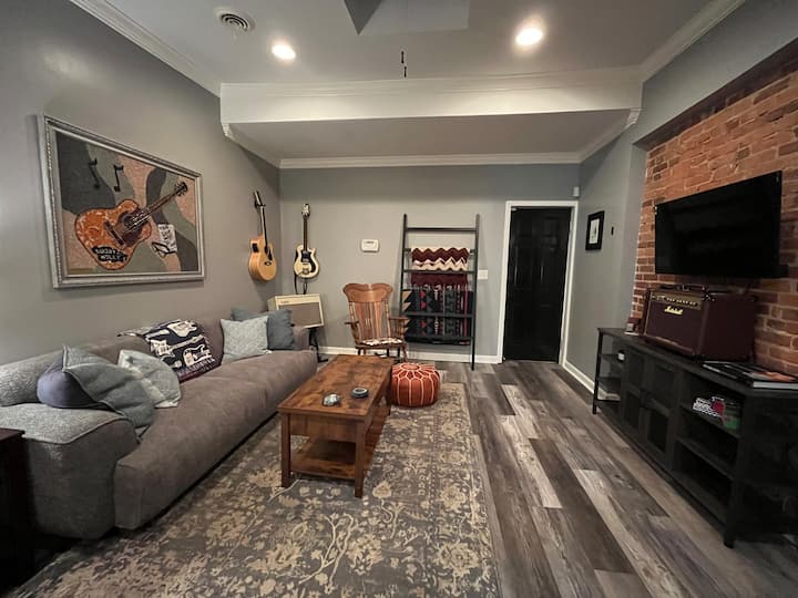 Fells Point Hideaway - Baltimore, MD