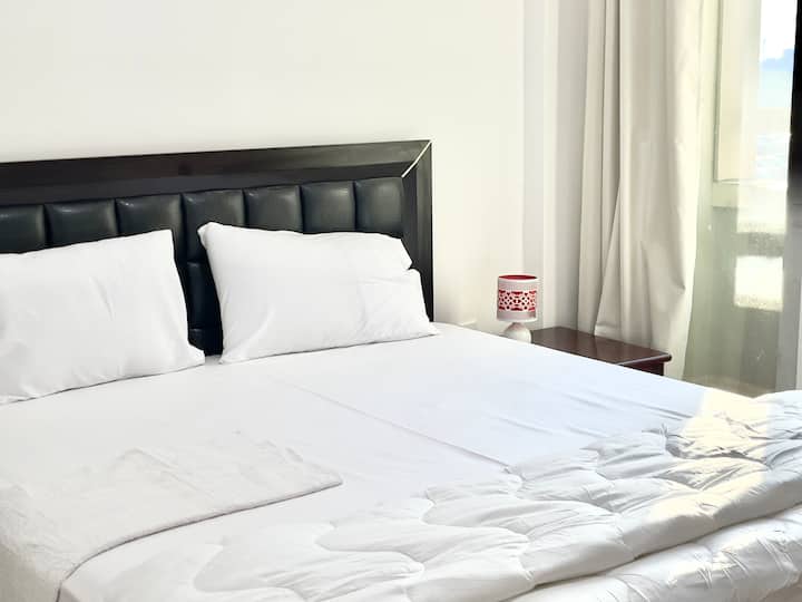 Peaceful 1br Retreat | Al Khan Lagoon | - Sharjah