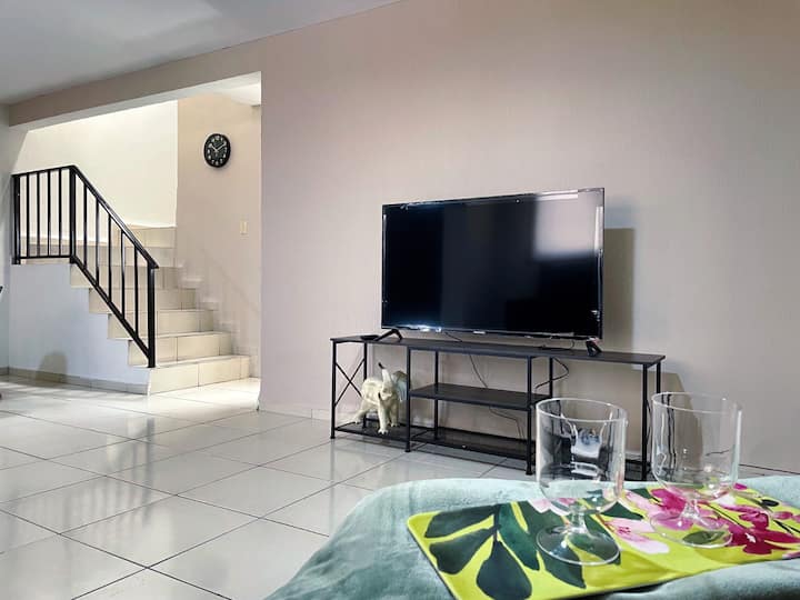 Hospédate Con Estilo En Slp - San Luis Potosí