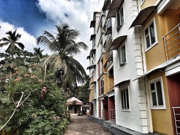 2 Br Furnished Apt Near Temple - Guruvayur