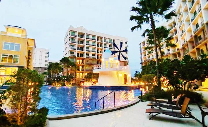 芭提雅网红公寓阿卡迪亚全新房高速网络，漂亮泳池景观，步行街海滩直达，711超市，健身桑拿设备h07 - Pattaya City