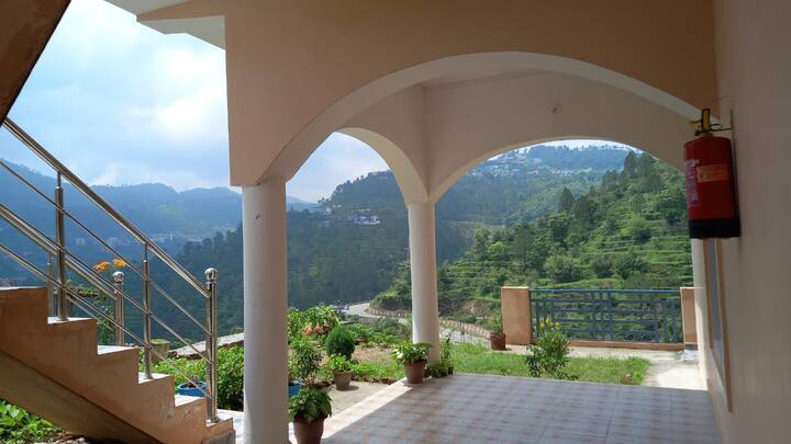 Lake View Homestay Near Tehri Dam &  Lake, Chamba - Tehri