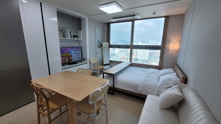 [Basilla_202] 잠실20분/kspo Dome/투베드/최대4명/ott 6종,무료주차 - 진건읍