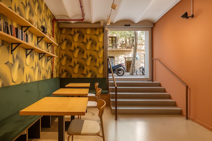 Bed In A 6 Bed Mixed Room. The Loft House Bcn - Barcelona