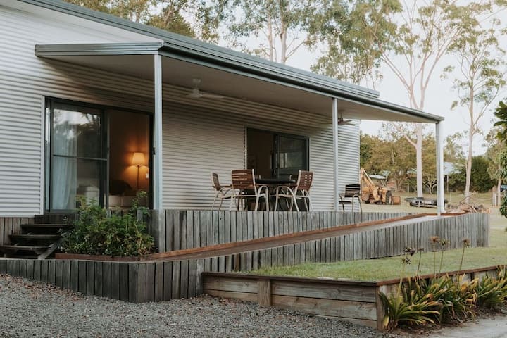 Brookview - Sleeps 6 - Woodford