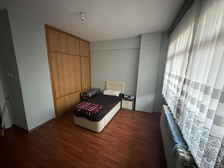 Private Room In İStanbul 2 Mins To Metrobüs - Esenyurt