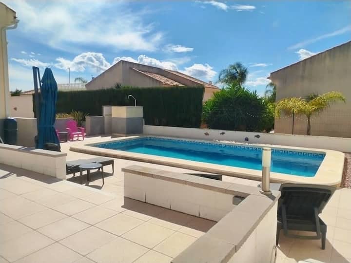 La Villa De Charly - La Marina