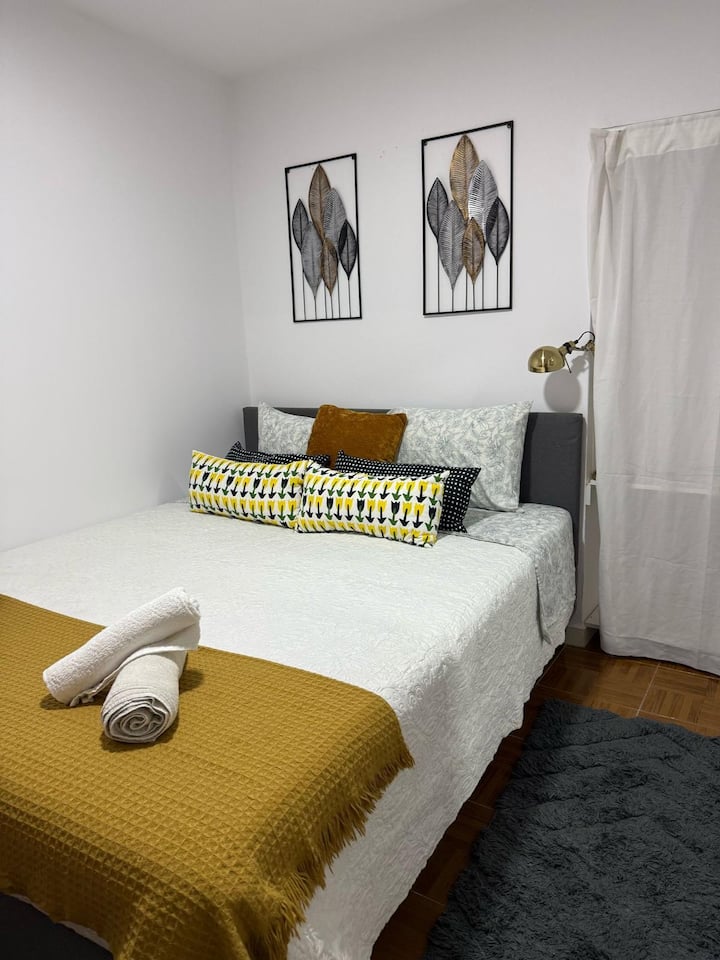 Essential 2 Bedroom Apartment - Lisboa