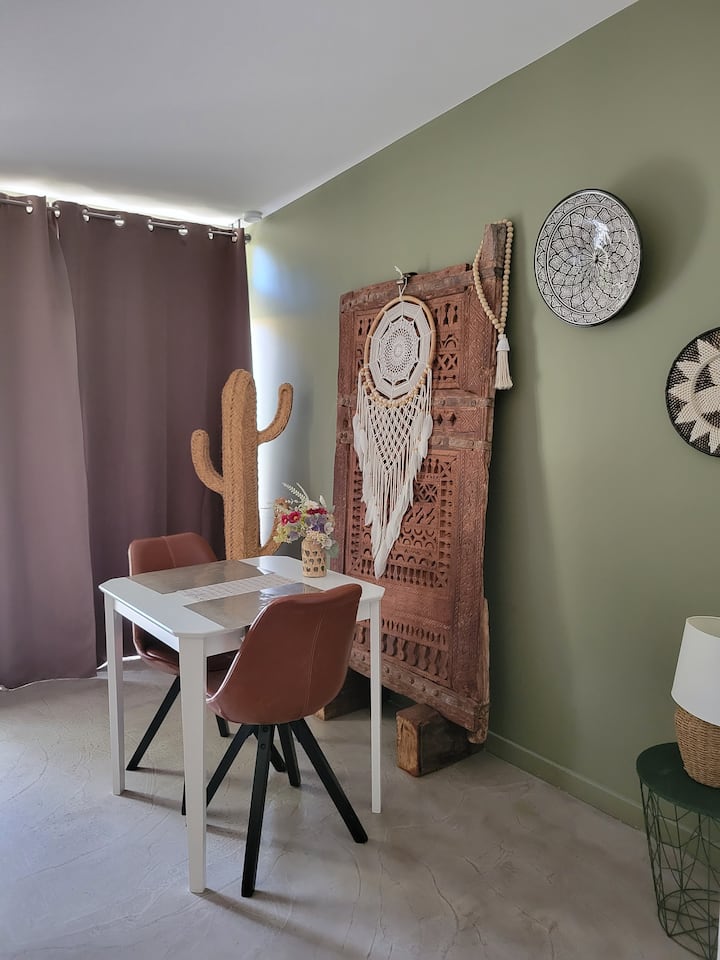 Chambre D'hôtes De Charme Avec Baignoire Spa - Vendres