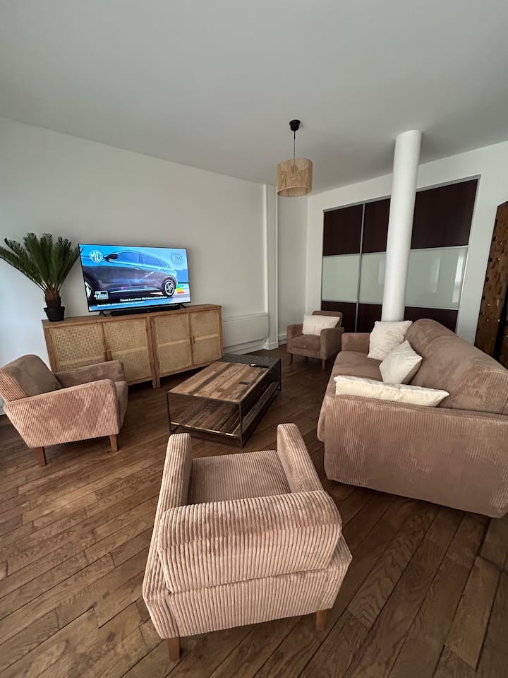 Plein Centre Ville - Logement Entier Hébergement - Oise