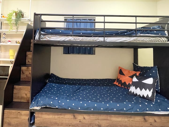 Cosplay-friendly! Full-length Mirror/3beds - Ikebukuro