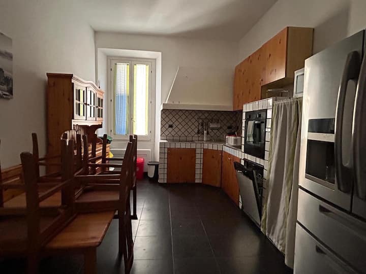 "In Centro" Grazioso Alloggio 200mt Dal Mare - Italy