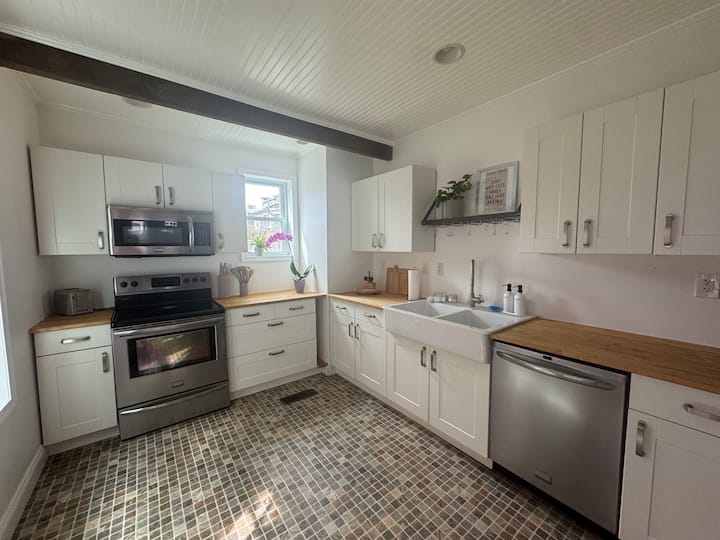 Modern Midtown Rowhome - Harrisburg, PA