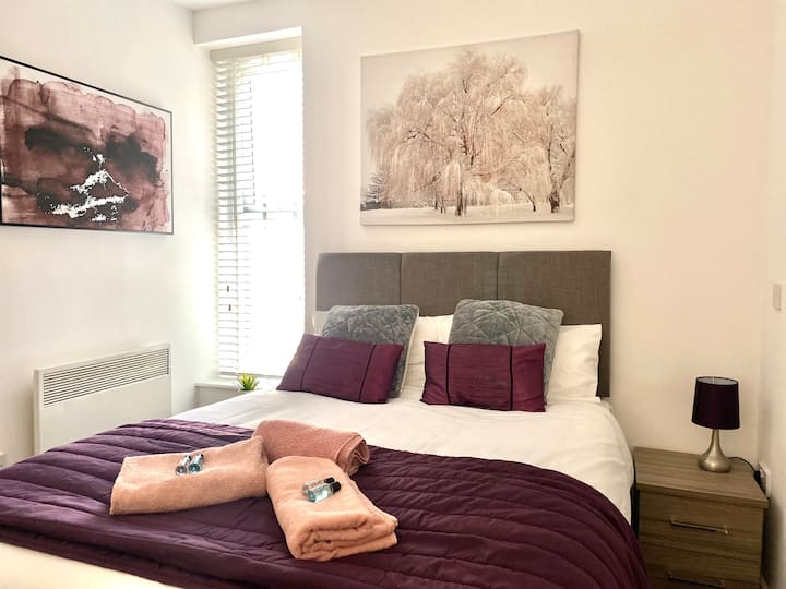 Heritage Guest House - Room 4
(Double Room) - Porthcawl