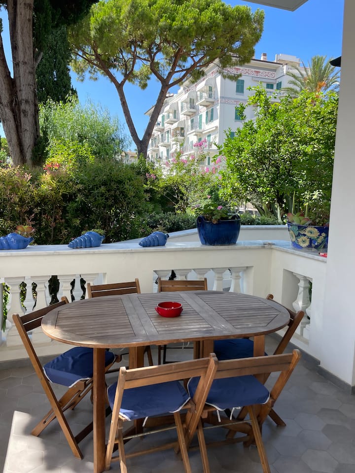 Casa Sofia, Giardino E Posto Auto Privato - Bordighera