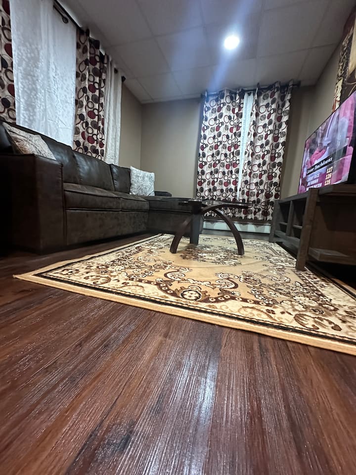 Cute One Or Two Bedrooms Apartment &Bonus/utica - Utica, NY