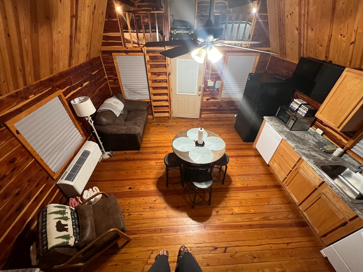 Hurlement de loups à Wolfpen Gap - Cabanes à louer à Mena, Arkansas ...