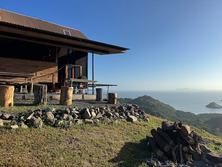 Roca Grande Ranch Oceanview Cabin - Panama