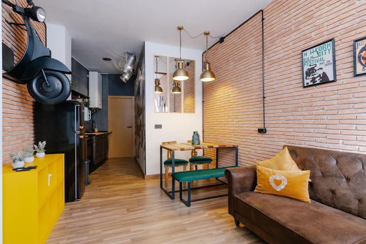 "Vive Lo Exclusivo" Estudio Industrial En Segorbe - Segorbe