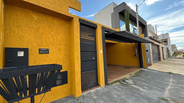 Casa Guará Próxima Ao Aeroporto. - Brasília