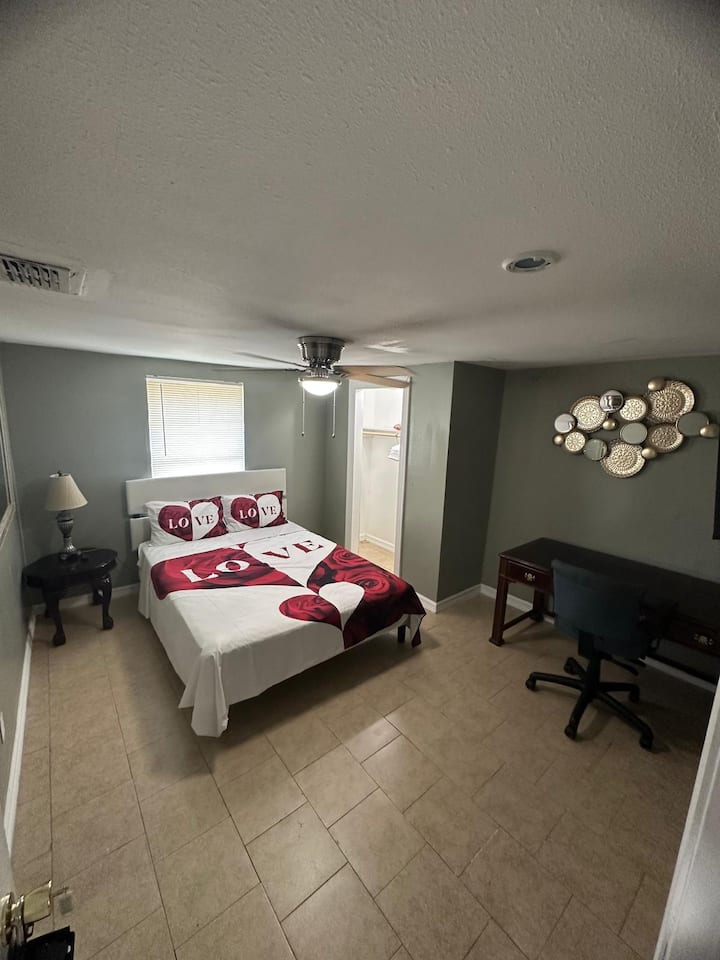 Unit 1: Simple Stay In Harlingen - Harlingen, TX